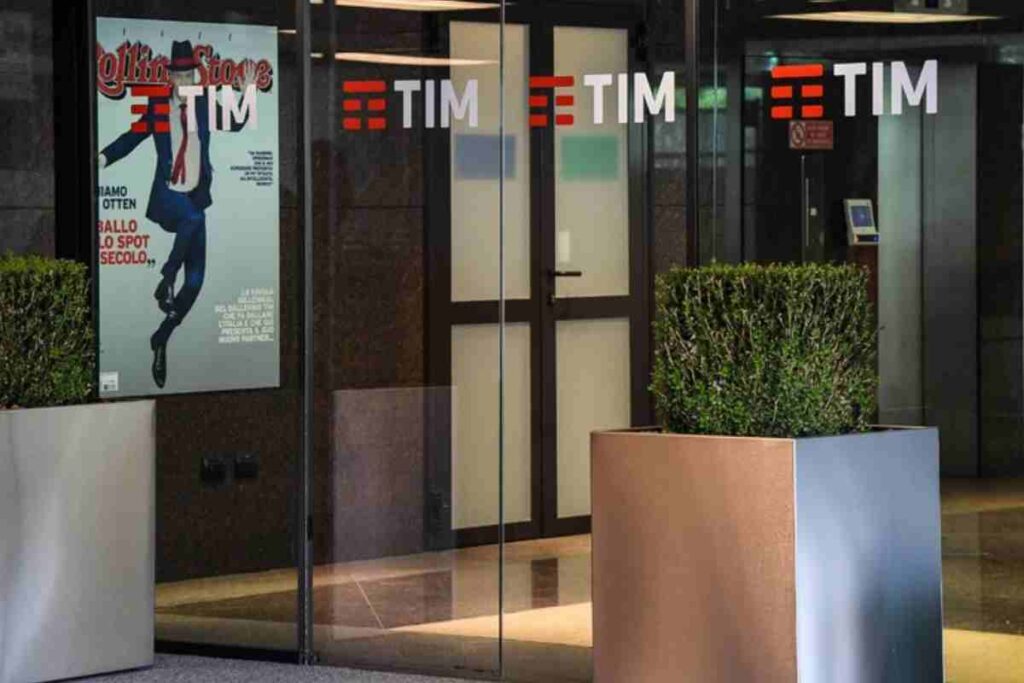 Dietro le mazzette Sogei, il filo che collega Tim: lo scandalo ...