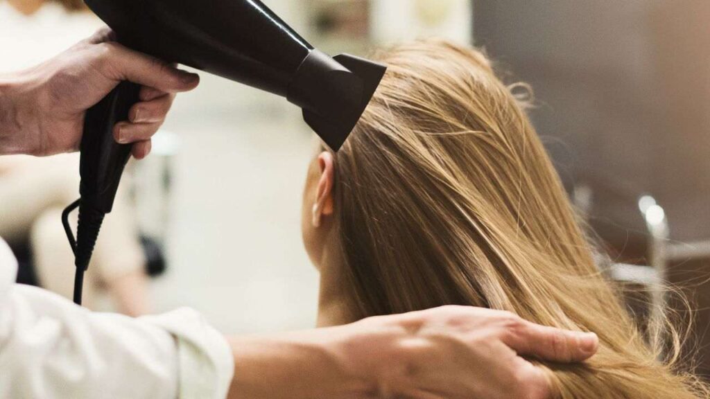 Perché su YouTube cerchiamo il rumore del phon (e perché funziona ...